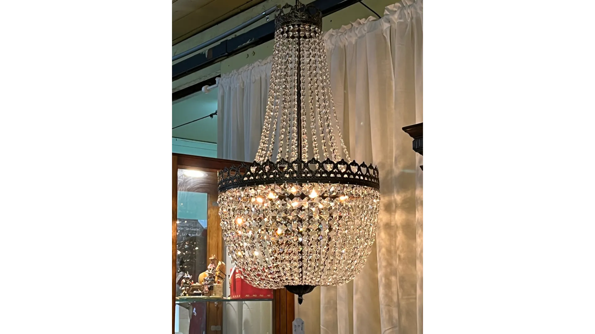 Vintage + Antiques — Visit Mornington Peninsula.