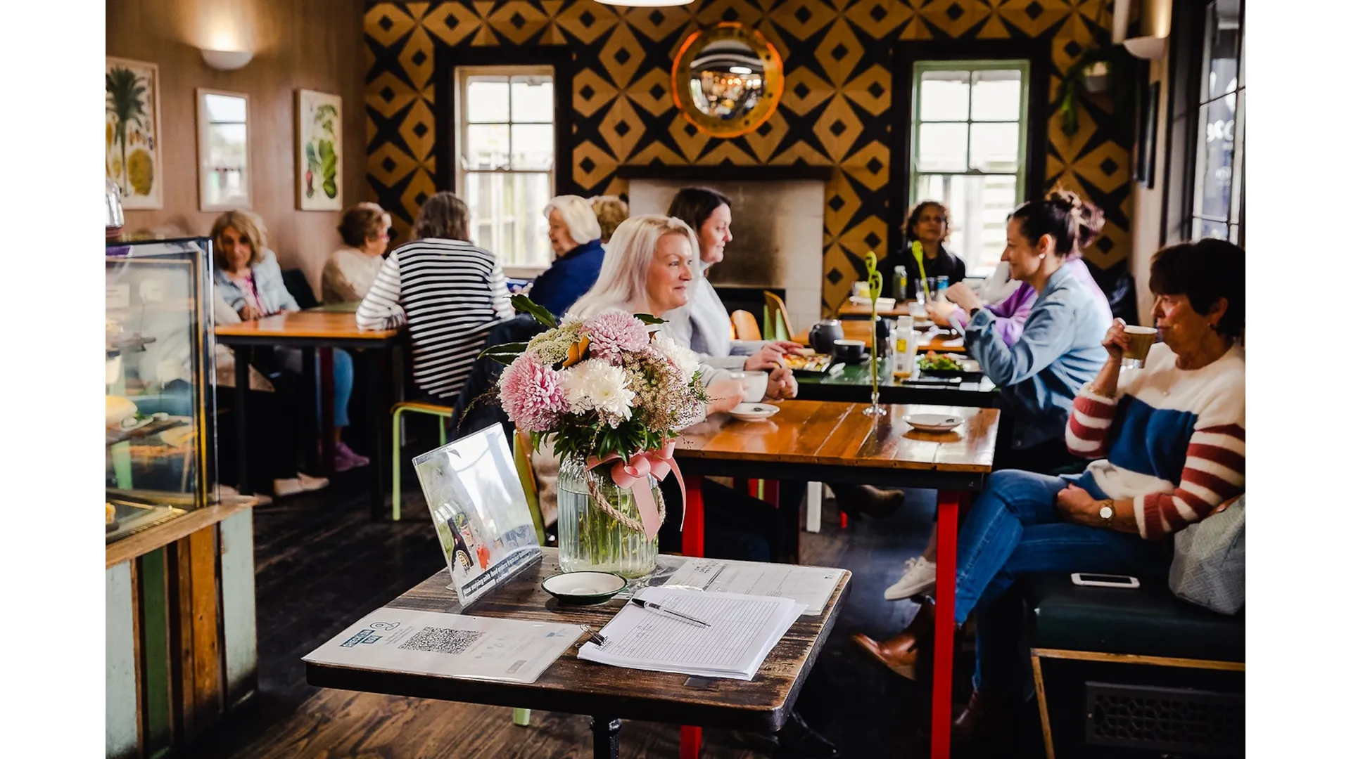 Winery restaurants, cafes and more — Visit Mornington Peninsula.