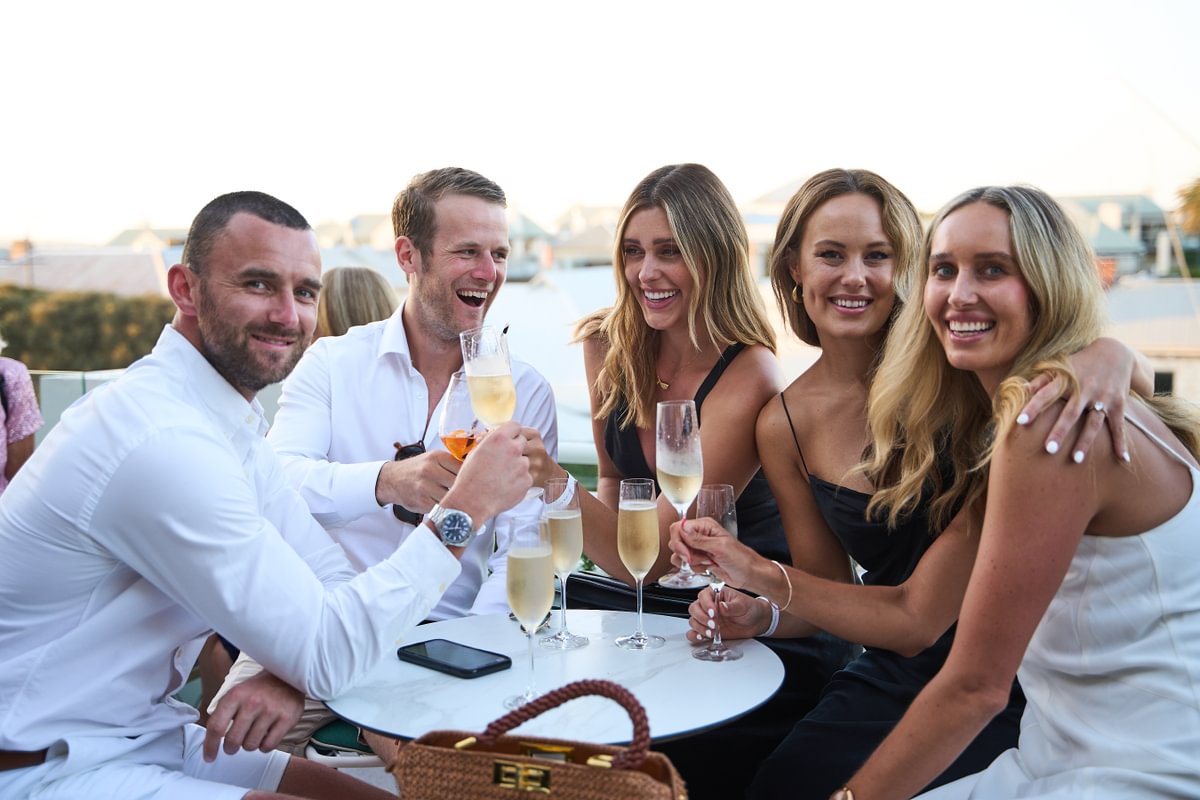 Winery restaurants, cafes and more — Visit Mornington Peninsula.