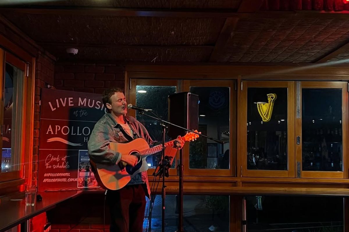 Winery restaurants, cafes and more — Visit Mornington Peninsula.